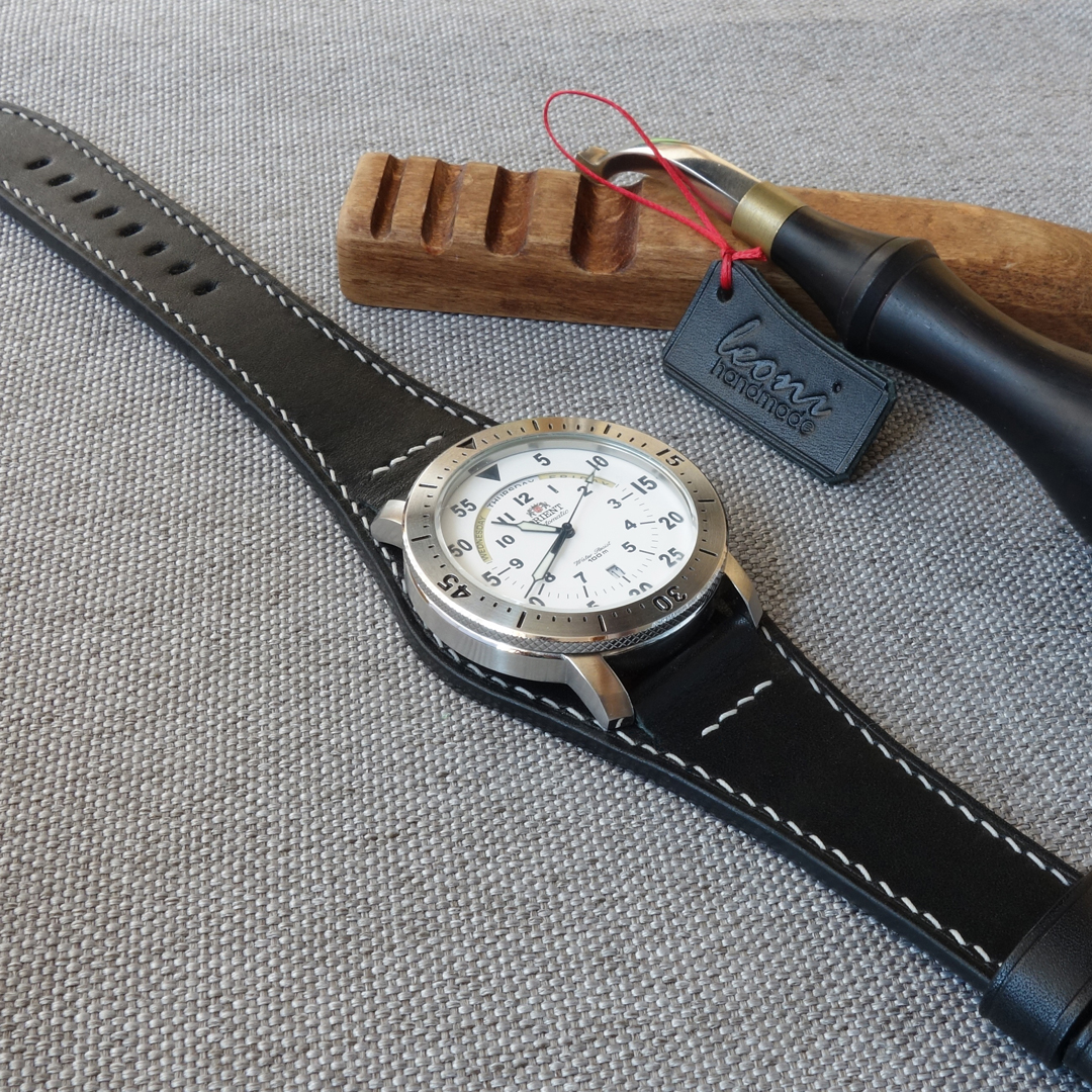 Bund Watch Strap, Cuff, leather watchband - Leoni straps