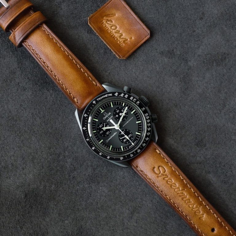 Watch strap for OMEGA Speedmaster, light brown leather - Leoni straps